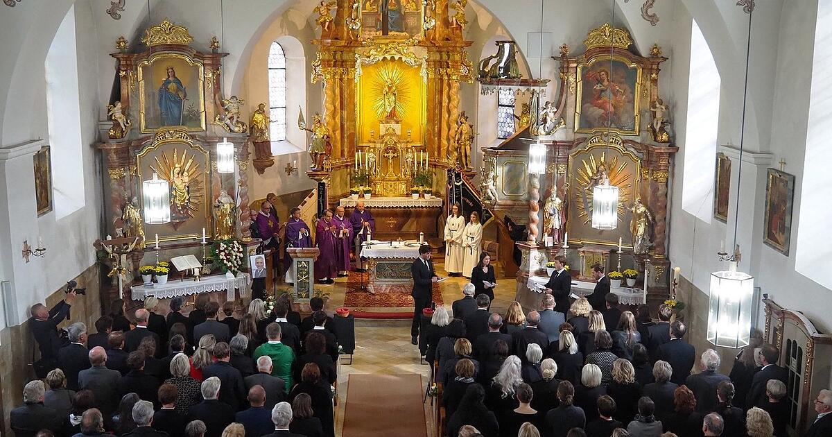 Bewegendes Requiem für Unternehmer Oskar Weinfurtner in Arnbruck