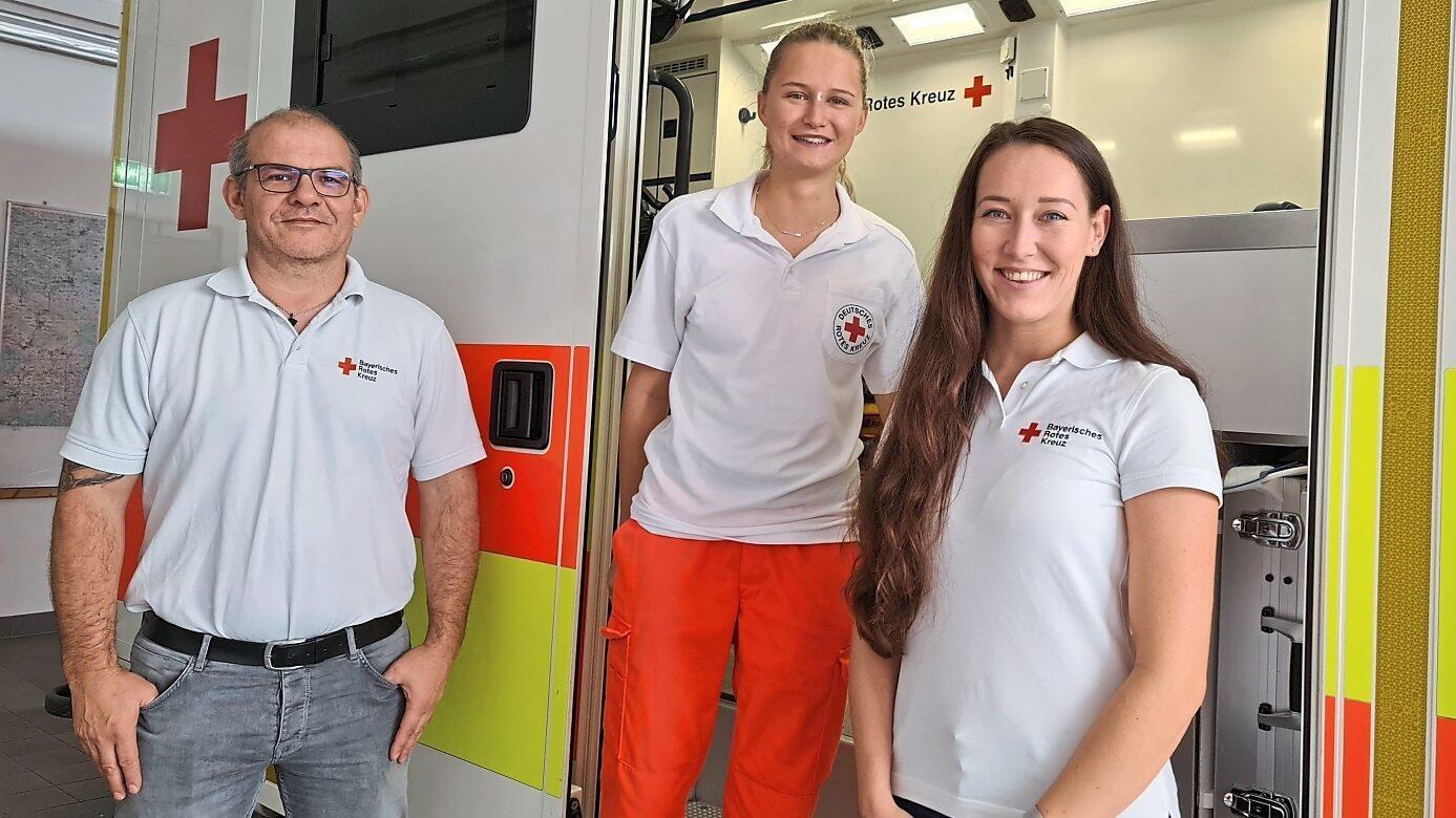 Julia lässt Retter zusammenrücken