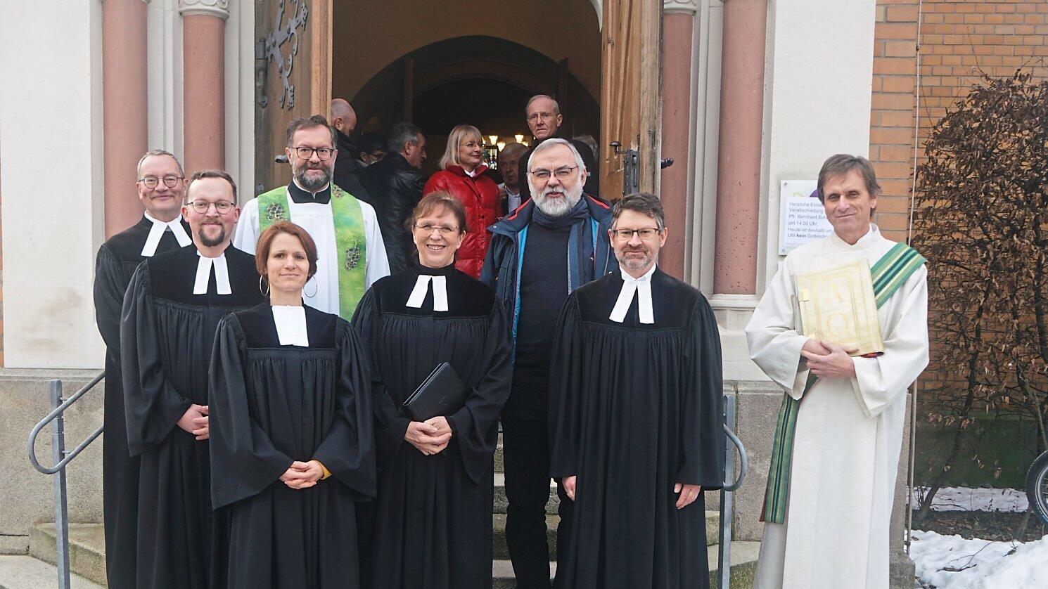 Deggendorfer Pfarrer nach fast drei Jahren verabschiedet