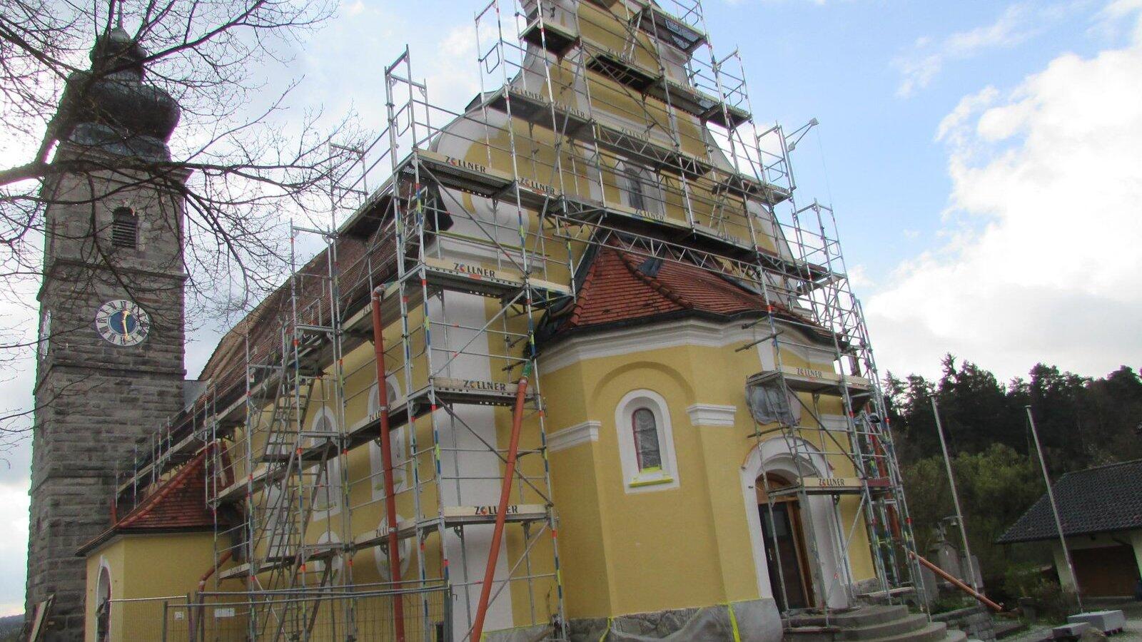 Patersdorfer Pfarrkirche erstrahlt in neuem Glanz
