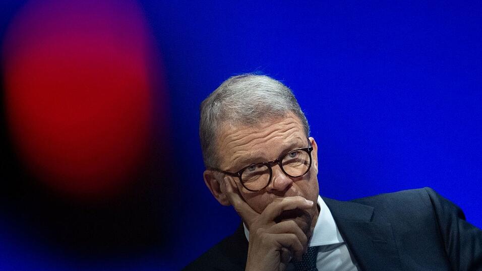 Deutsche Bank: Proteste und Kritik an Aufsichtsratsvergütung