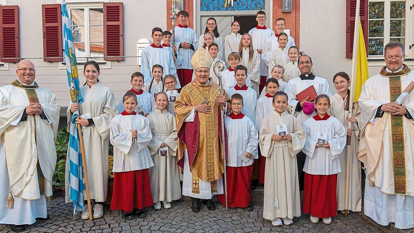 Bischof Voderholzer erhebt St. Johannes in Dingolfing zum Münster