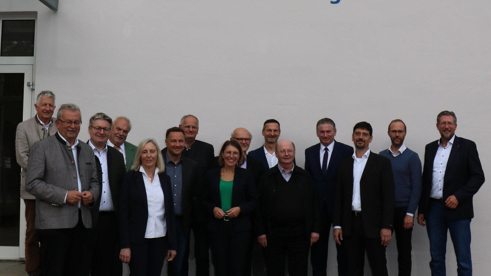 Kfz-Werkstätten sind nun an der Berufsschulaußenstelle in Bogen