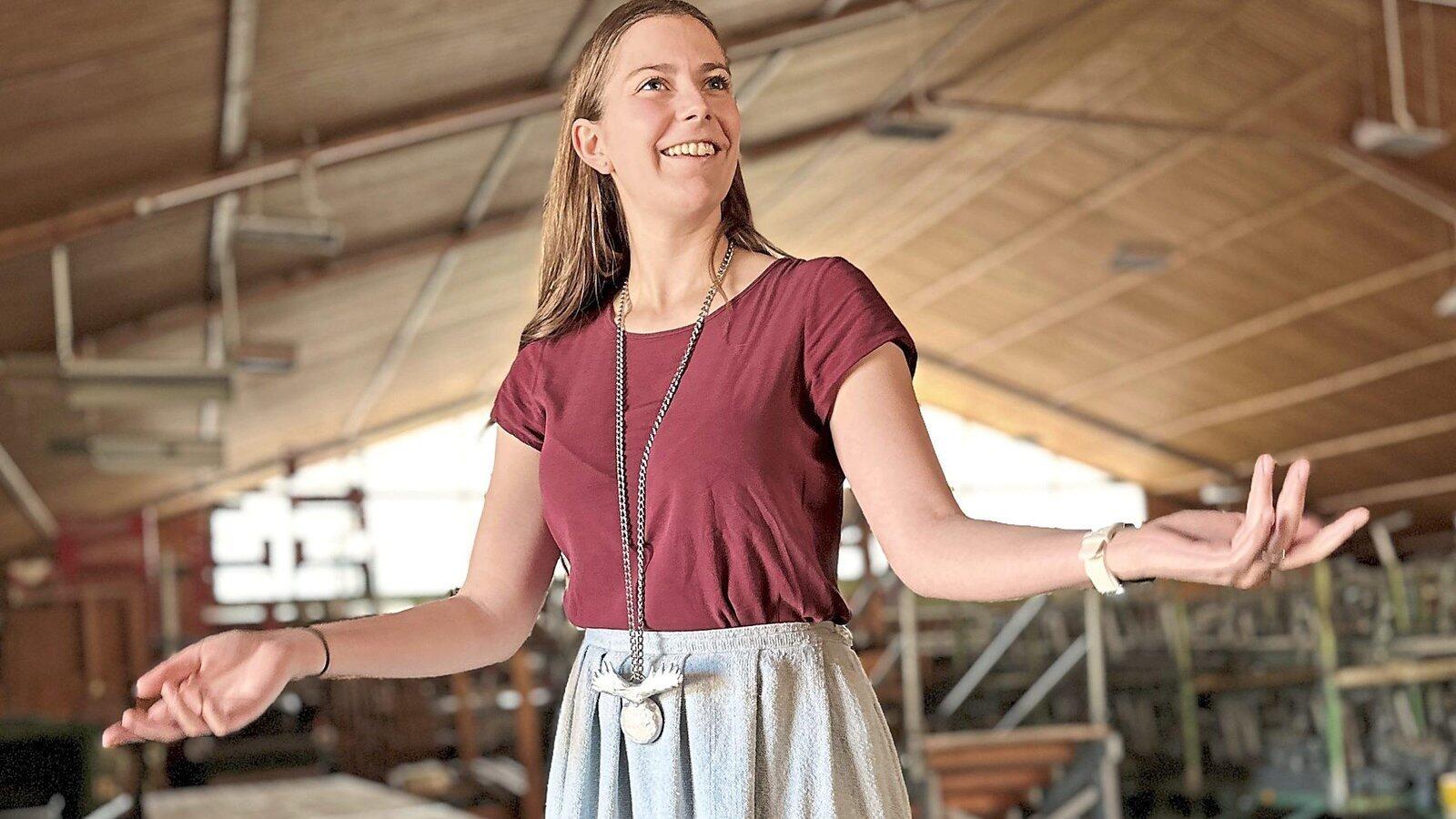 Further Ritterin als waffenlose Jeanne d'Arc