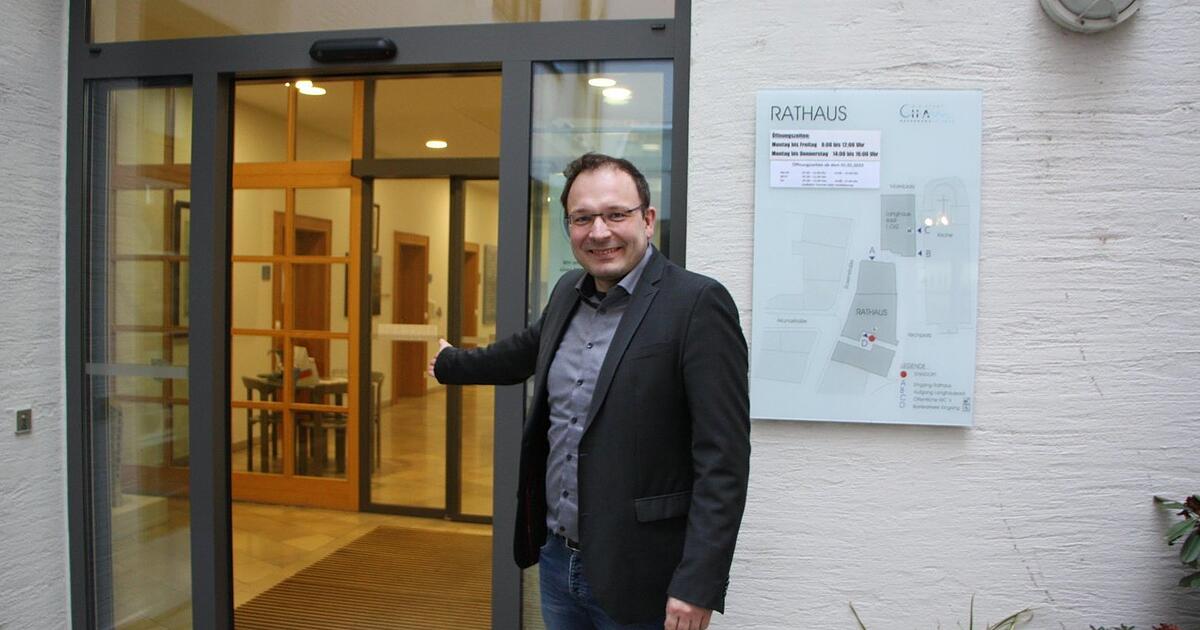 Neue und längere Öffnungszeiten im Rathaus Cham