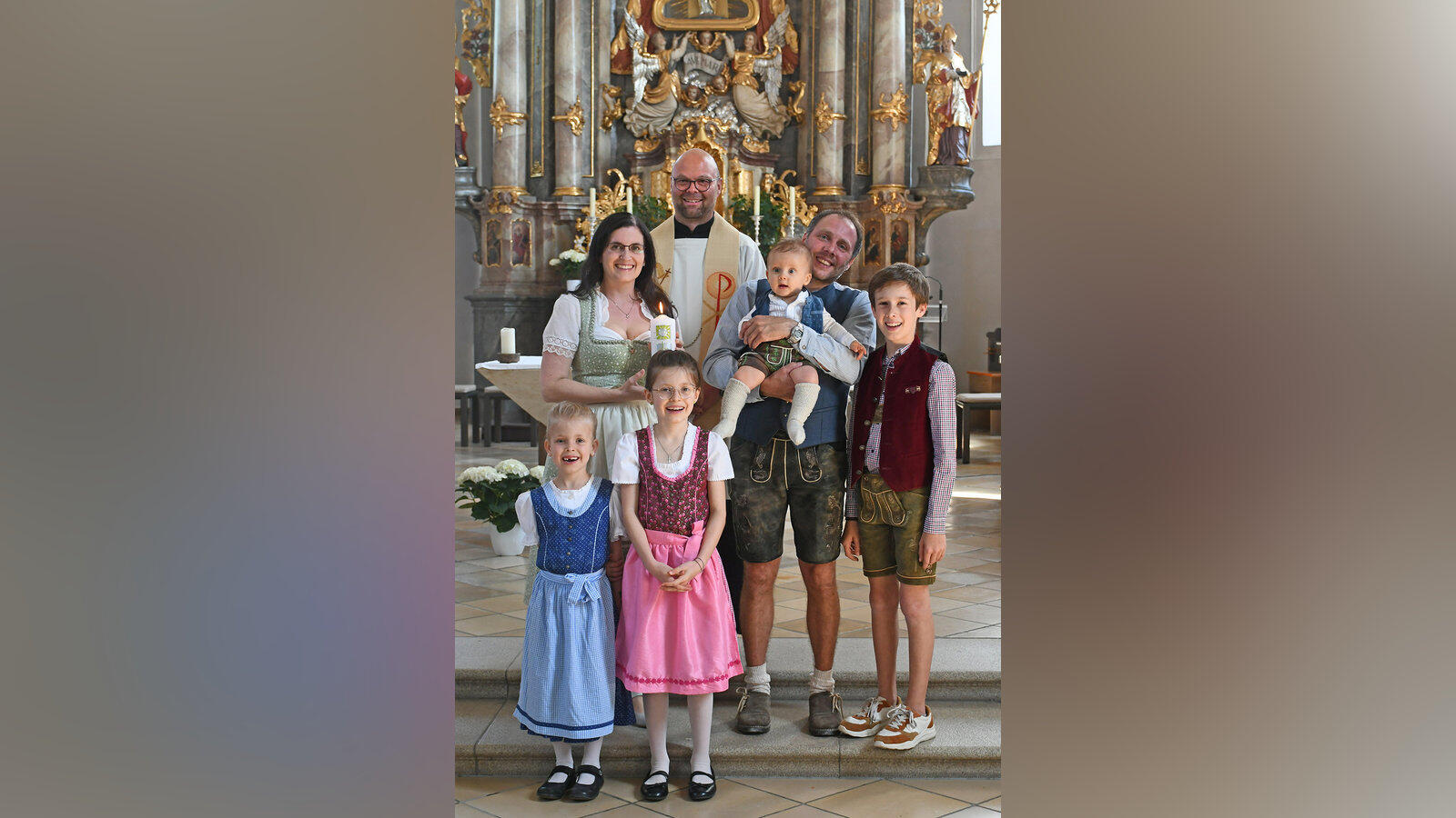 Taufe für den kleinen Joscha Gsellhofer aus Bad Kötzting