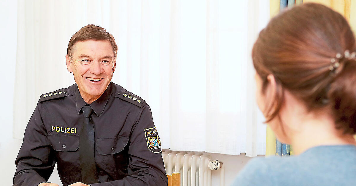 Polizei-Dienststellenleiter verabschiedet sich in den Ruhestand