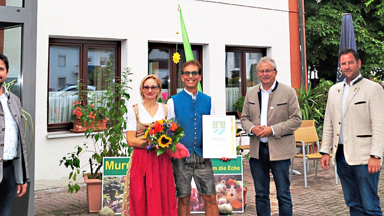 Landrat gratuliert Hotel Murrer zum Jubiläum