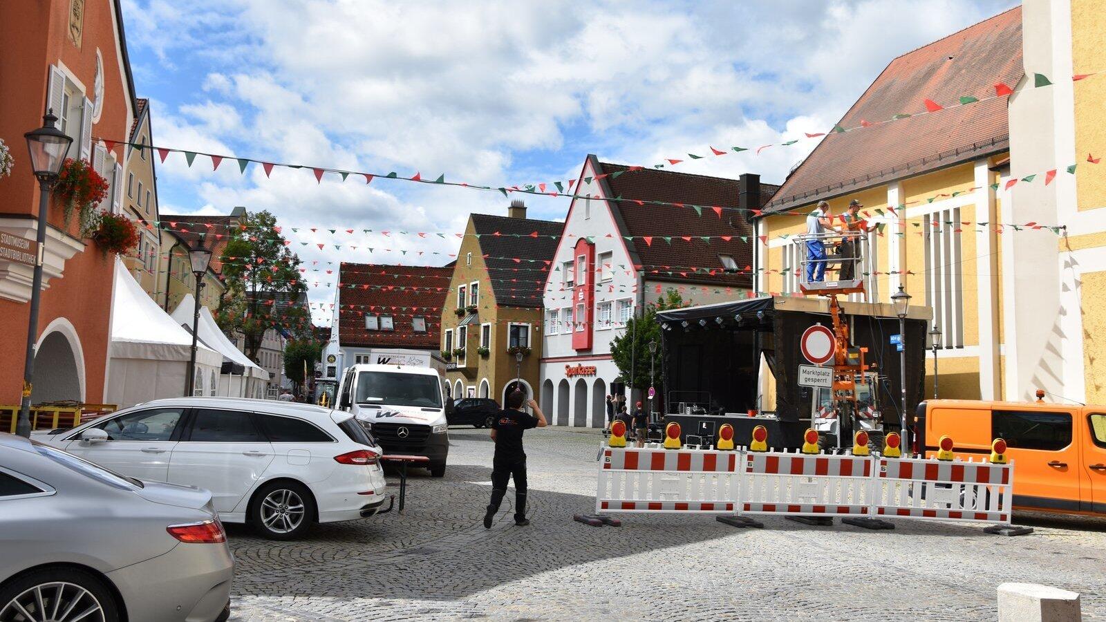 Mainburg startet in sein großes Altstadtfest zu 1.200 Jahre Bestehen