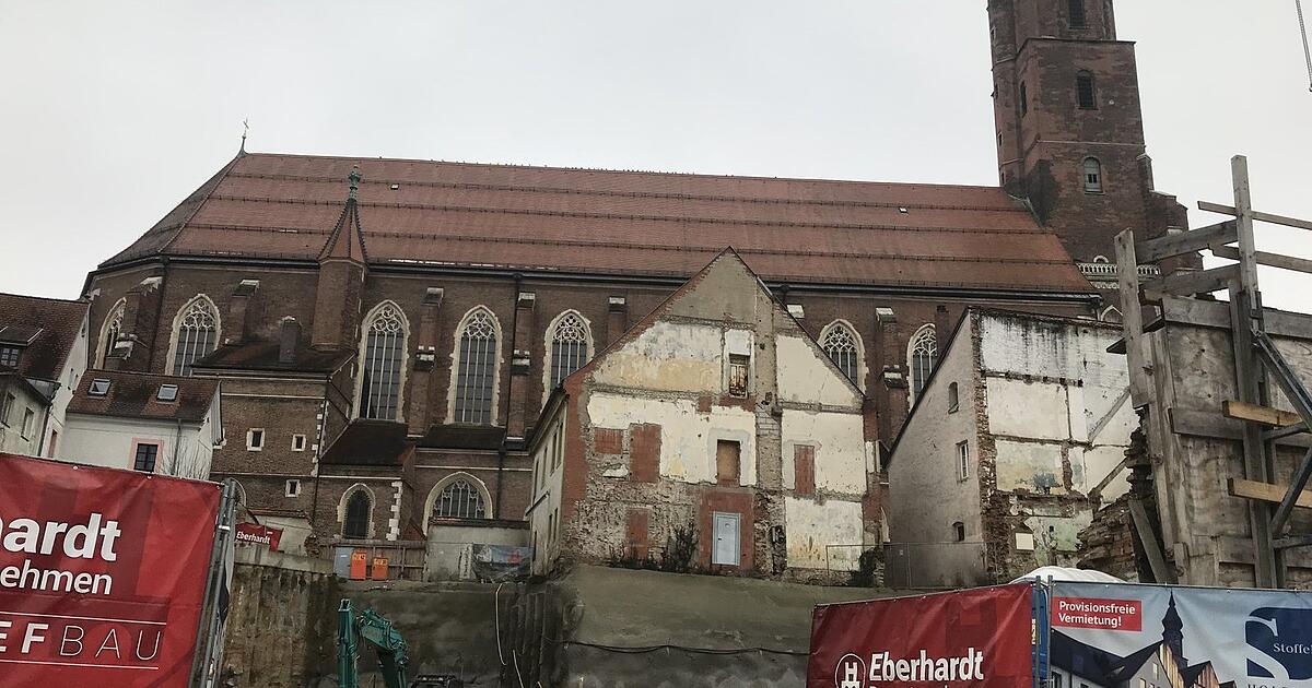 Pfarrplatz-Areal bei St. Jakob Mitte 2024 fertig