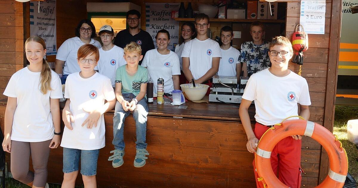 Das Isarufer in Landau wird für Kinder zum Abenteuerspielplatz