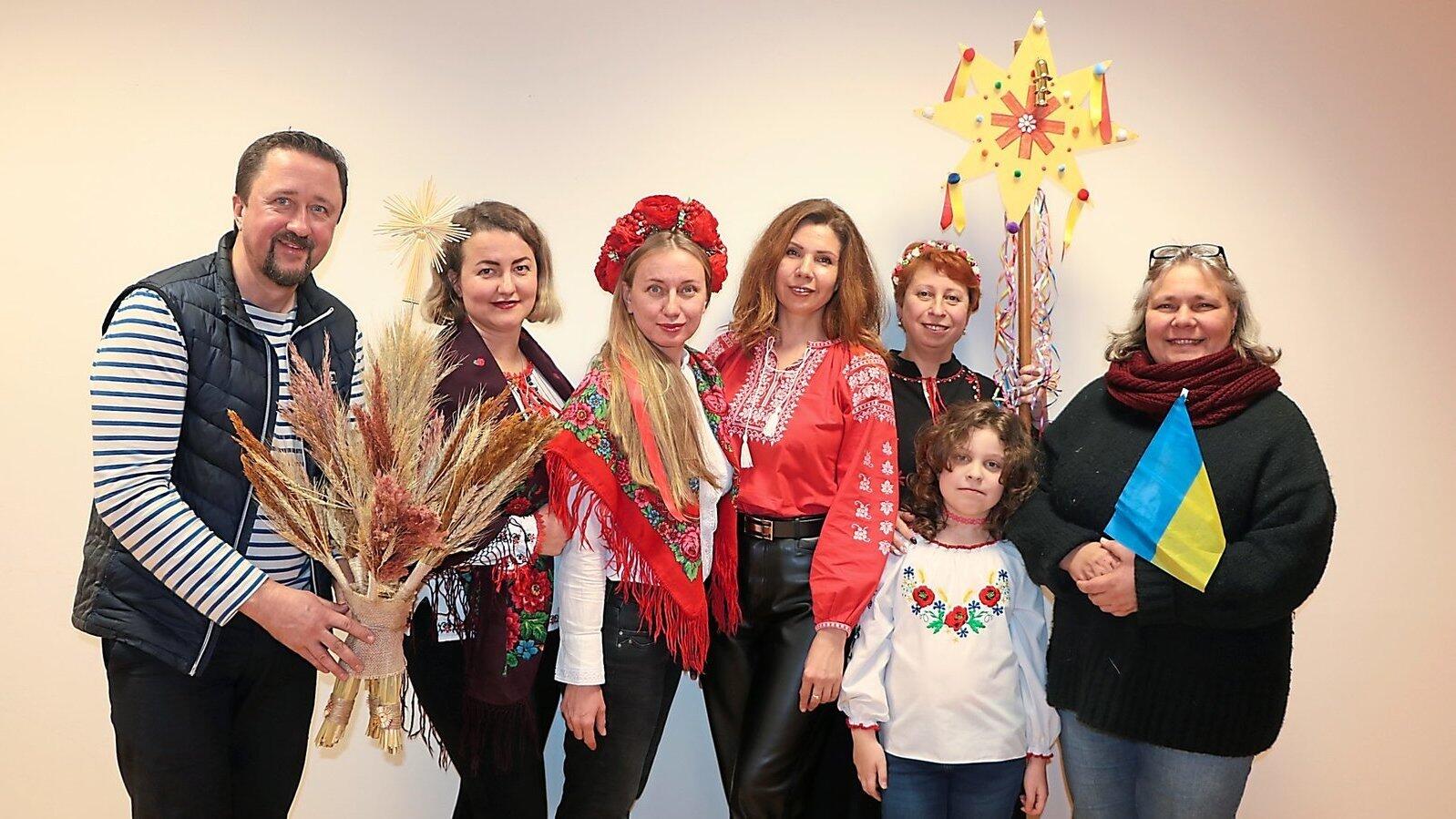 Spendenaktion 'Wärme für die Ukraine' am Ländtorplatz in Landshut