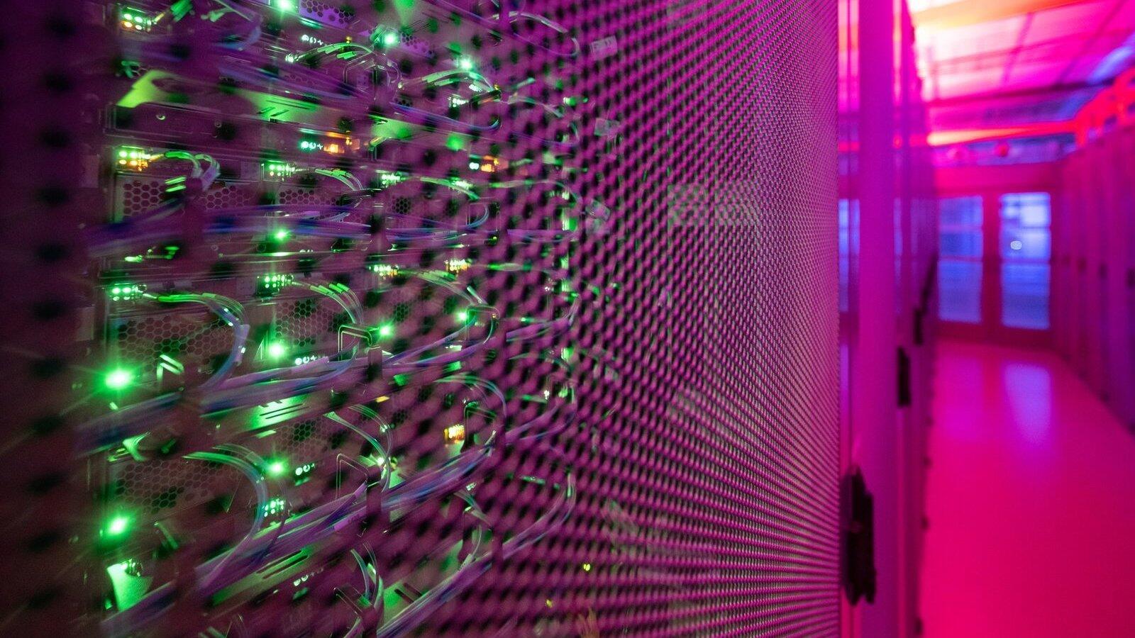 Sparkurs oder Souveränität? Bayerns Flirt mit Microsoft