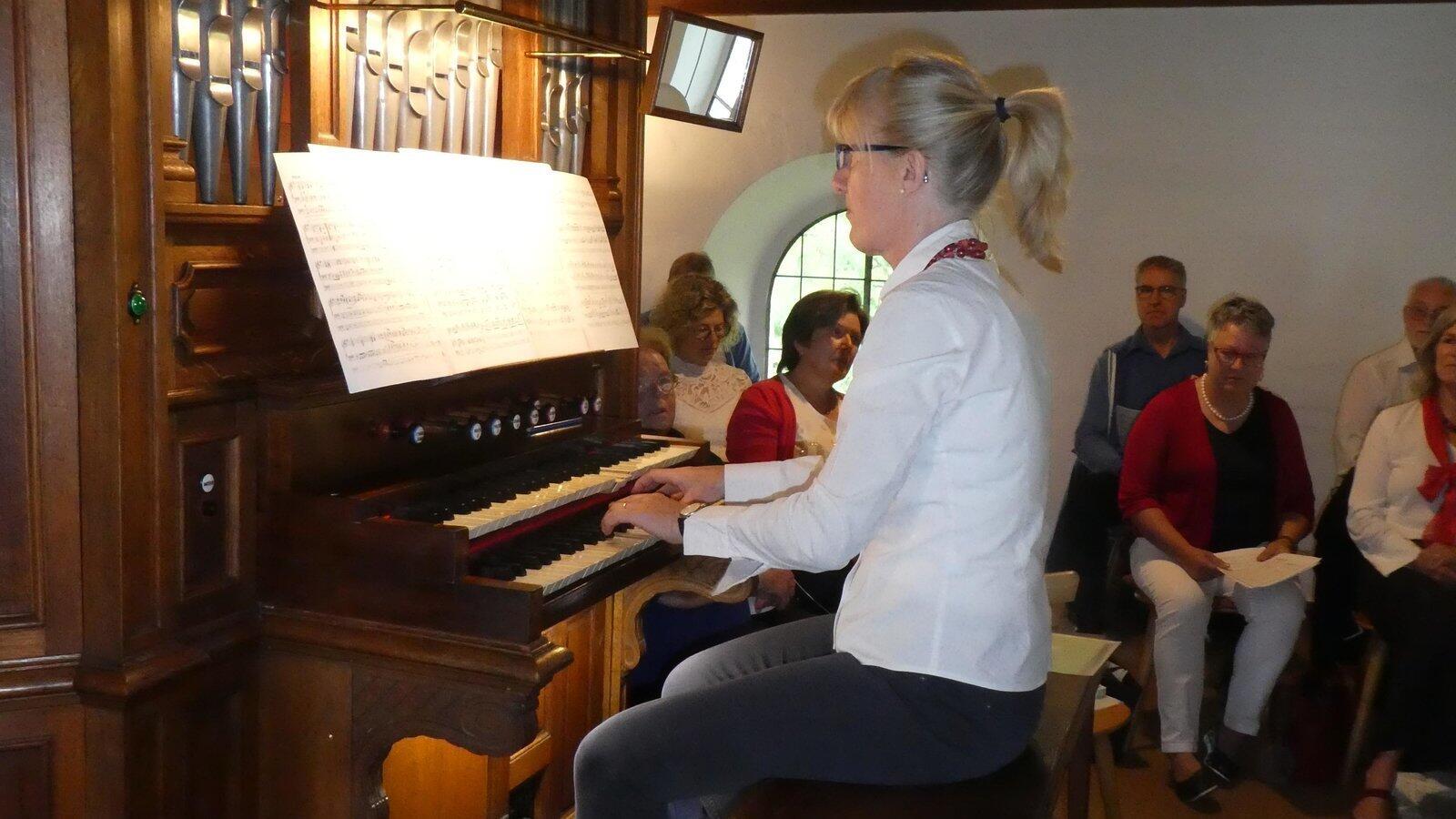 Matthäusgemeinde Bad Kötzting weiht neue Orgel ein