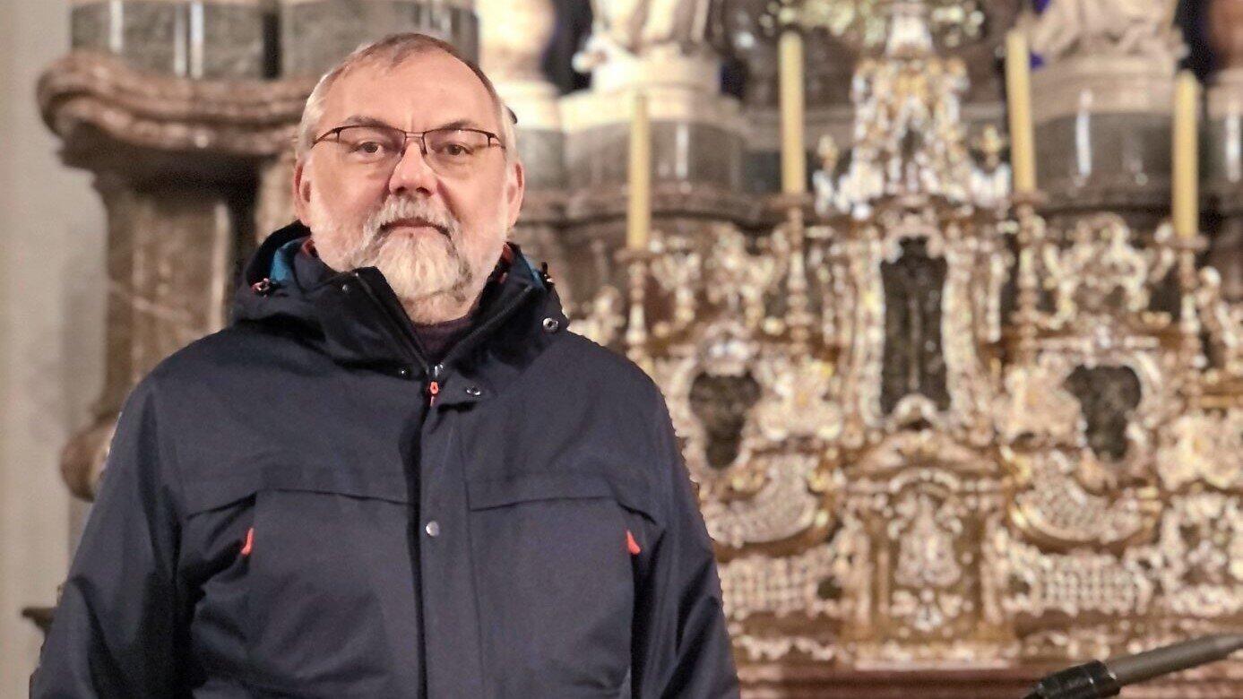 Im Gespräch mit dem katholischen Stadtpfarrer Martin Neidl von Mariä ...