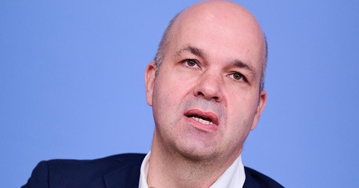 Fratzscher: Feiertagsdiskussion ist „Phantomdebatte“