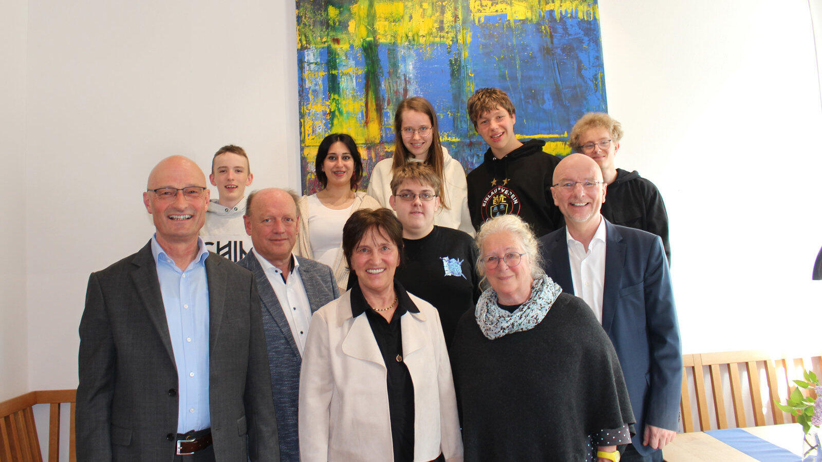 Bilder von Schülern der Pestalozzischule im Landshuter Café am Dom