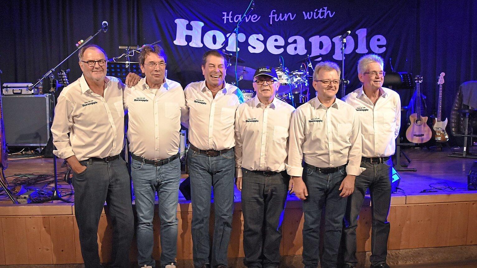 Kultband Horseapple spielt als Dank für Corona-Einsatz