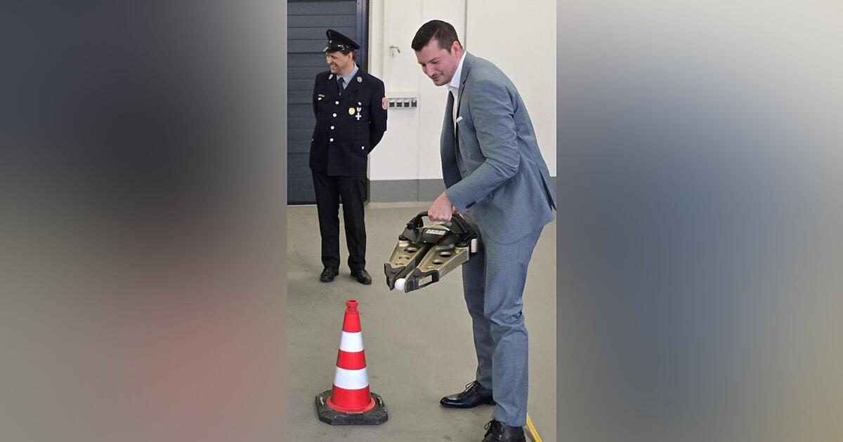Premiere für beide Schirmherren beim Fest der Feuerwehr Walderbach