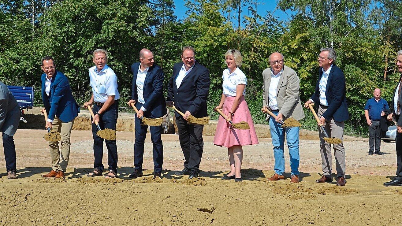 Neues Logistikzentrum für Wolf in Siegenburg