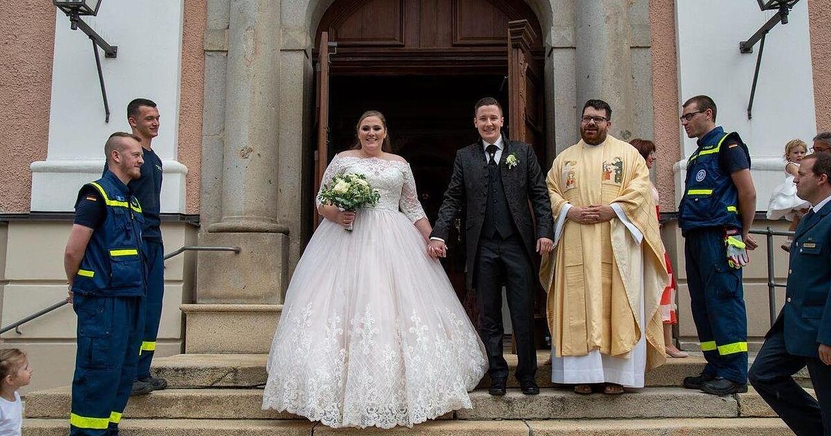 Christina und Pascal am Traualtar