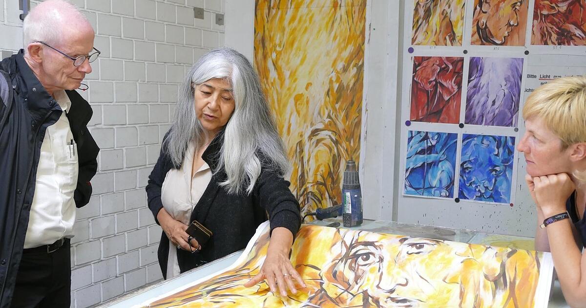 Mahbuba Maqsoodi gestaltet Chams Kirchenfenster