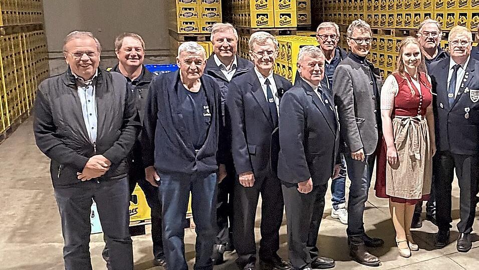 Bierprobe für das 100-jährige Bestehen der KuRK Lederdorn