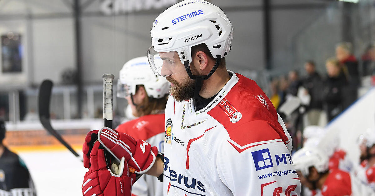 Jakob Weber bleibt bei den Eisbären Regensburg