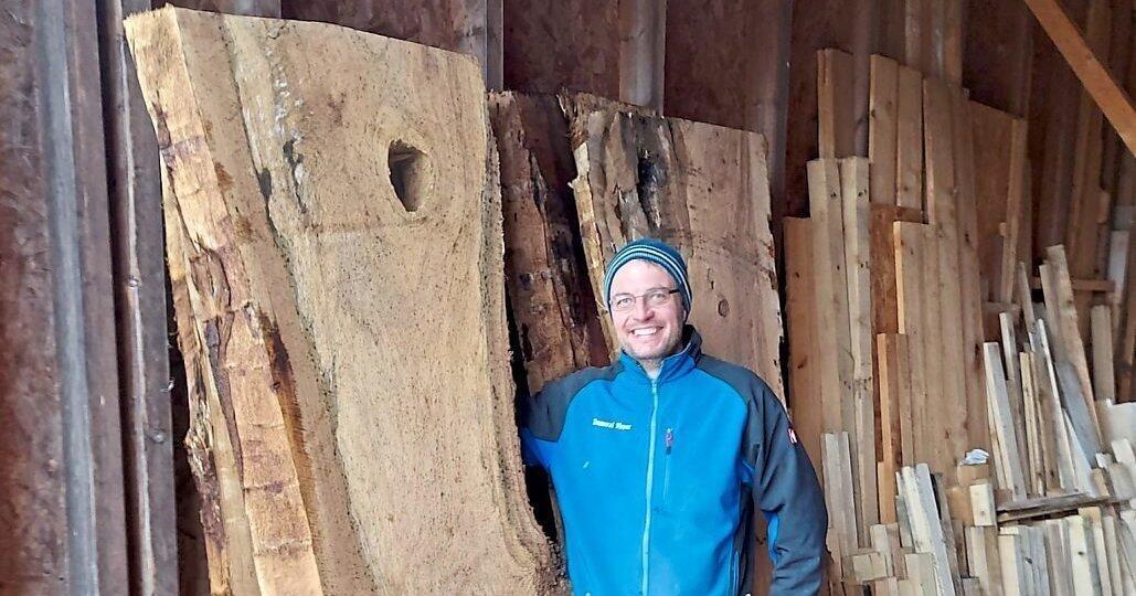 Michael Schaaf hat beruflich mit Hölzern zu tun