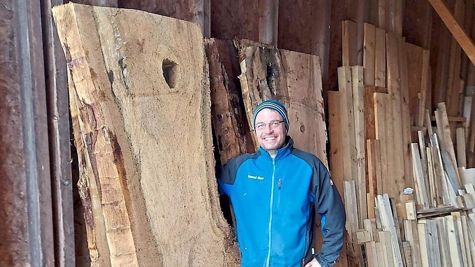 Michael Schaaf hat beruflich mit Hölzern zu tun