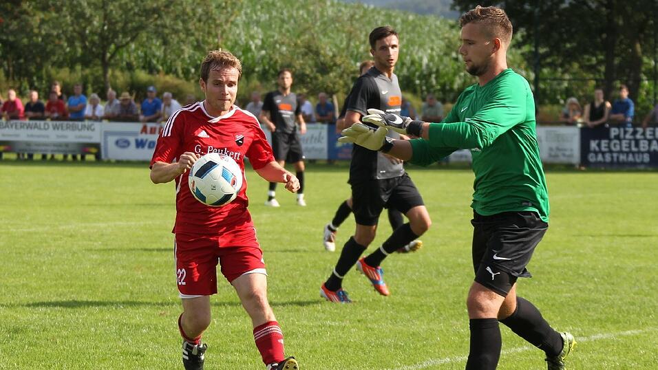 Neukirchen erkämpft sich ersten Landesliga-Punkt