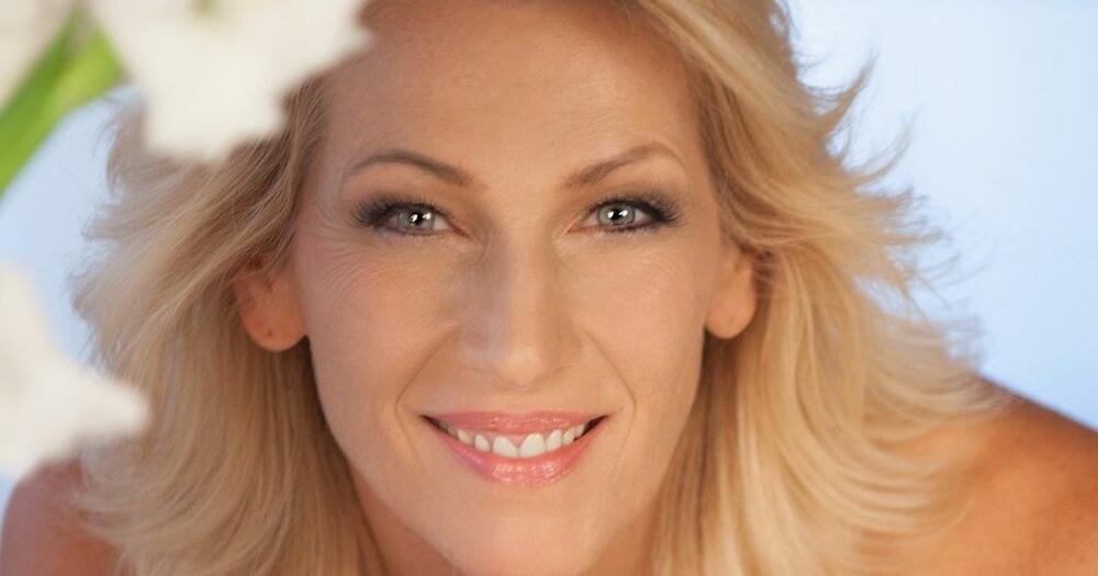 Angela Nebauer erfolgreich im Finale von Deutschlands 'Miss 50 plus'-Wahl