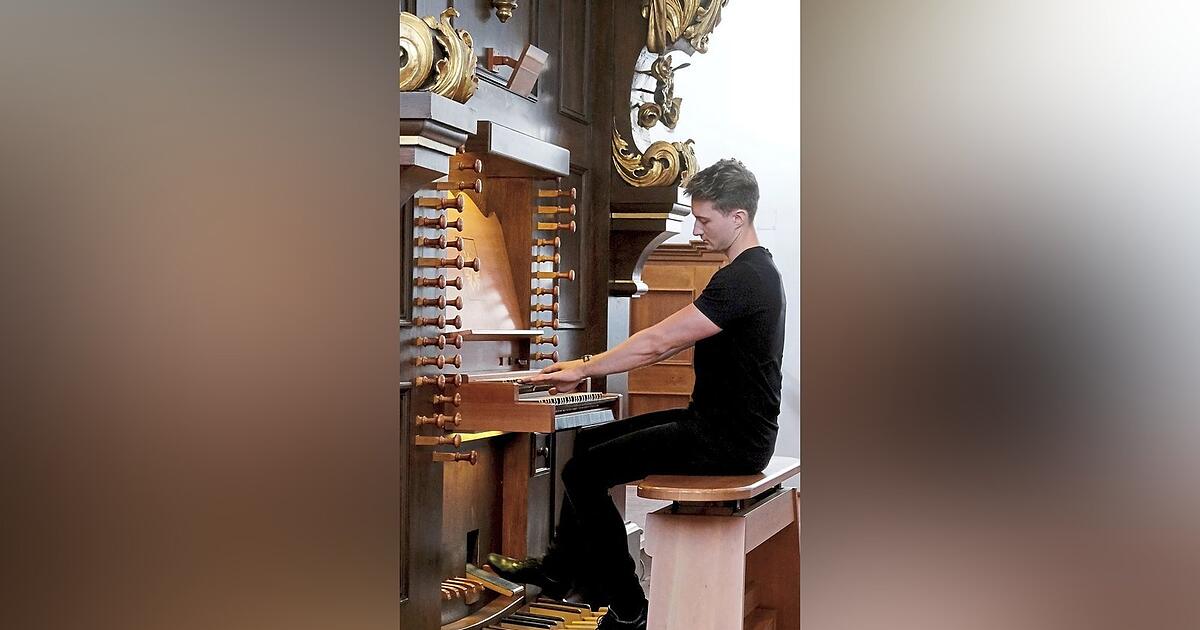 Raphael Vogl in der Karmelitenkirche zum Auftakt von 'Bach & mehr'