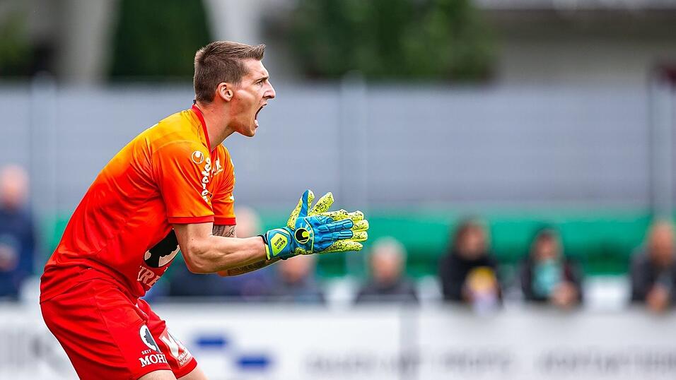 SSV Jahn verpflichtet Torhüter Kevin Kunz