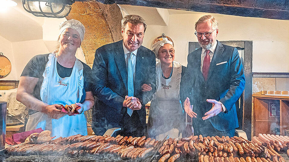 Gemeinsamkeiten von Wirtschaft bis Würstl