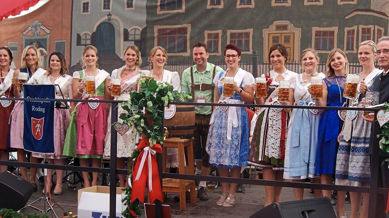 Wer ist Rodings neue Volksfestkönigin?