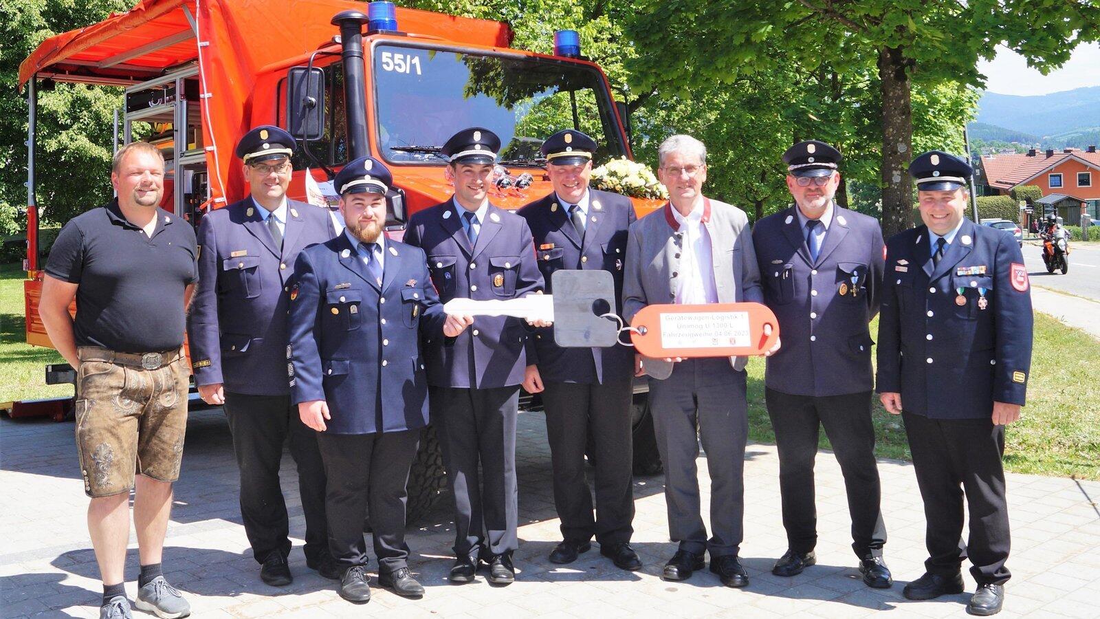 Segen für Unimog der FFW Engelshütt