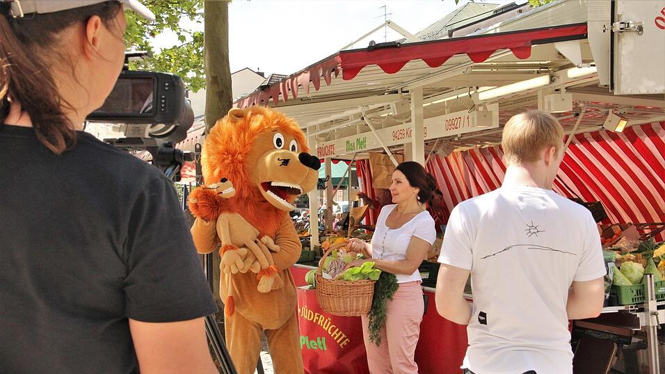 Drehstart mit Löwe Dentulus am Luitpoldplatz