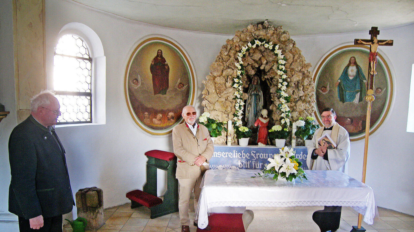 Lourdes-Grotte in Mariaposching ist renoviert