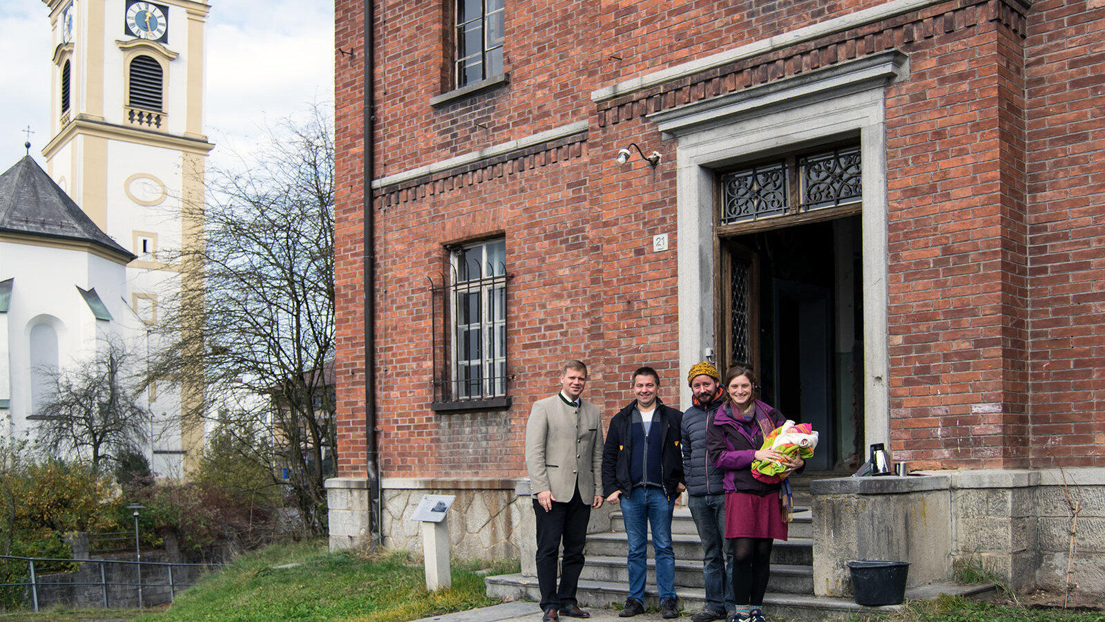 Pläne für das rote Schulhaus