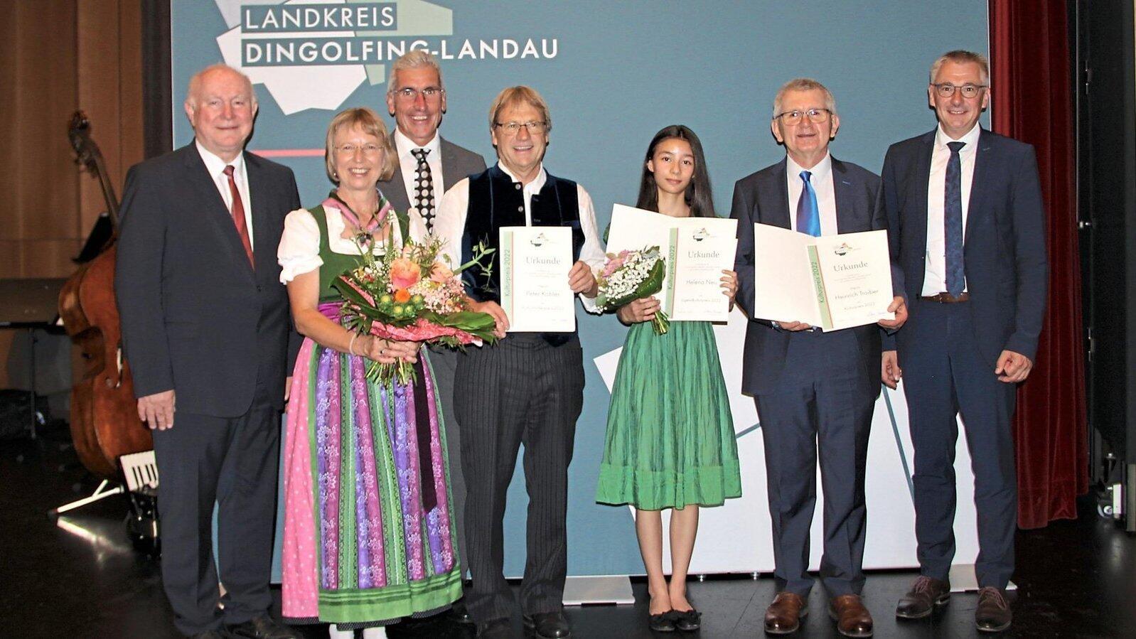 Kulturpreise in der Landauer Stadthalle verliehen