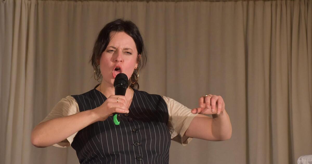 'Verdammt ich lieb mich': Angela Ascher in Niederhausen