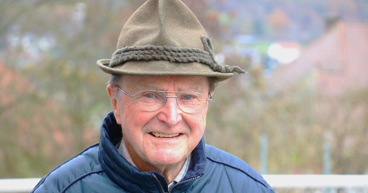 Viechtacher Mesner Alois Peter wird 80 Jahre alt
