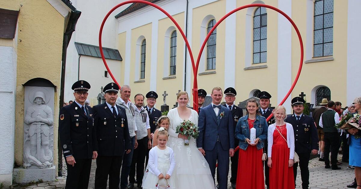 Julia und Tobias Kettenacker traten in Lamer Kirche vor den Traualtar