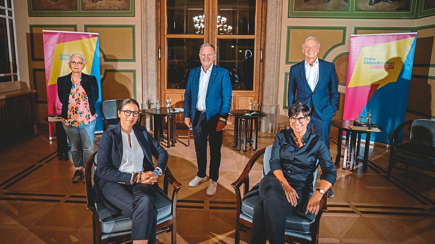 Wolfgang Heubisch diskutiert über Wege aus der Krise