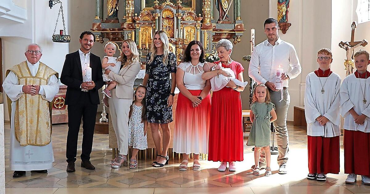 Taufe in Blaibach für Laura Knobloch und Ella Irlbeck