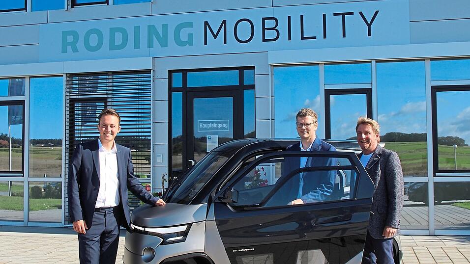 E-Auto aus Roding mal schmal, mal breit