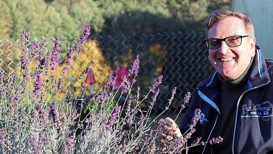 Riech mal! In Wilting steigt Rauch auf: Christian Huber räuchert