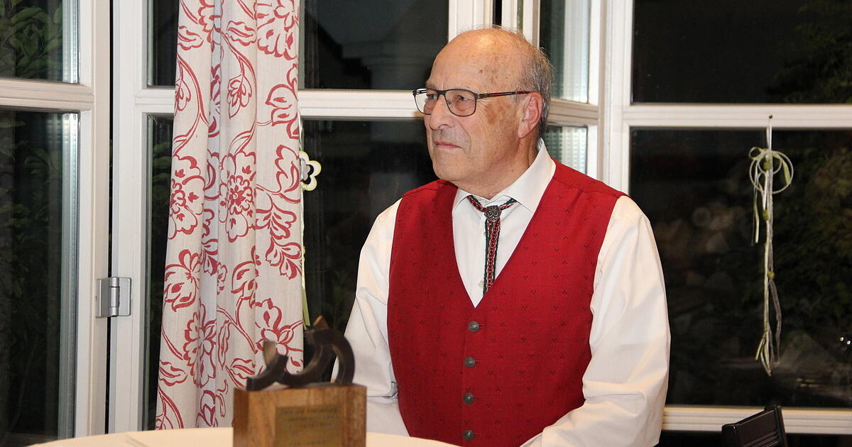 Ehrenskulptur für Herbert Strobl