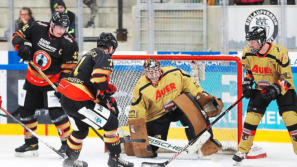 Spannendes 10:10 für den guten Zweck in Landshuter Fanatec-Arena